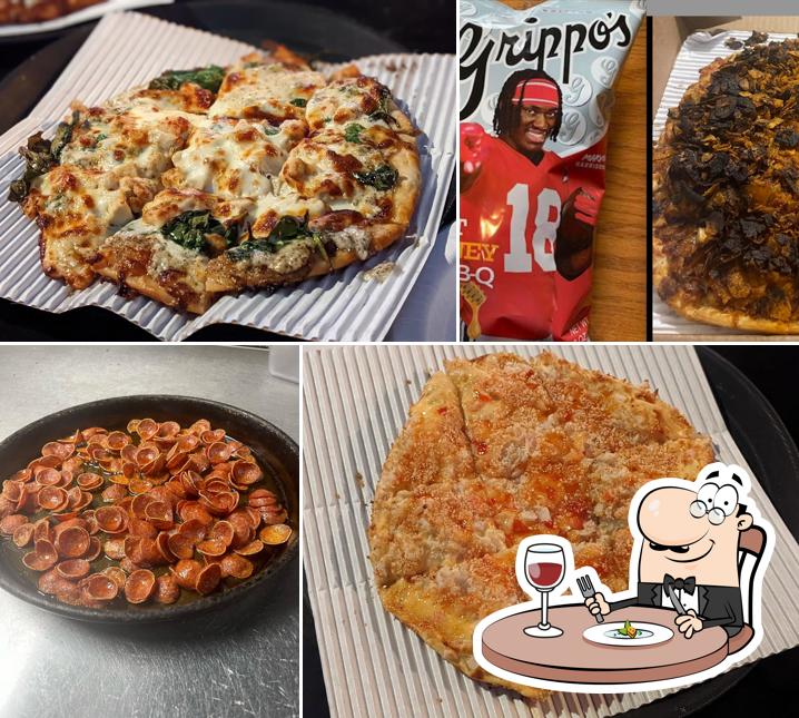 Roscoe's Pizza, Waynesville - Restaurant menu, prices and reviews