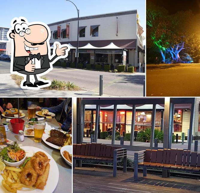 Ambassador of Redcliffe in Redcliffe - Restaurant menu and reviews