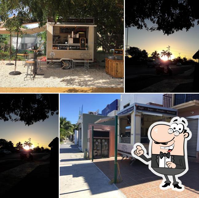 Café Movil 28, Playa del Carmen - Restaurant menu, prices and reviews