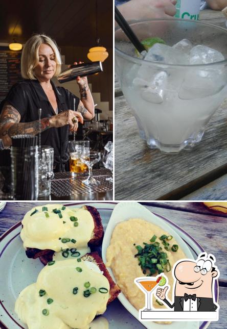 Victoria Bar in Portland - Restaurant menu and reviews
