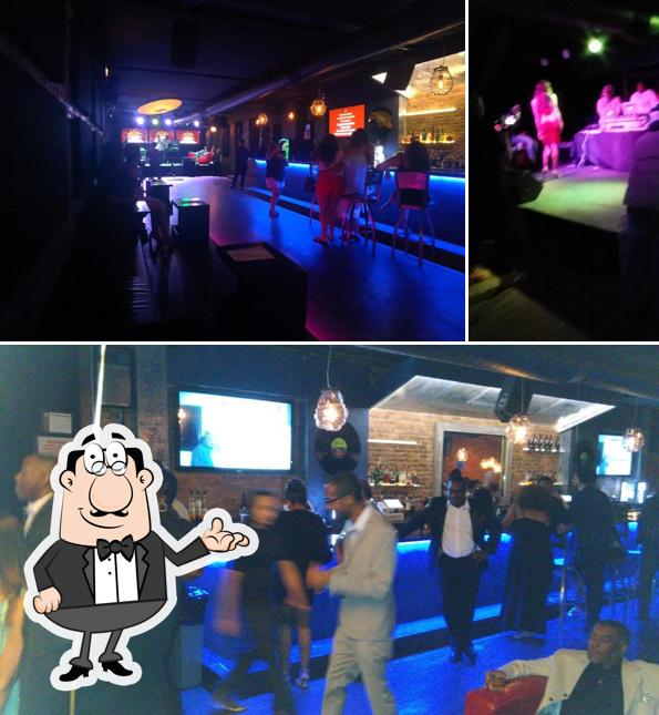 BASSLINE 2239 - CHICAGO in Chicago - Restaurant reviews