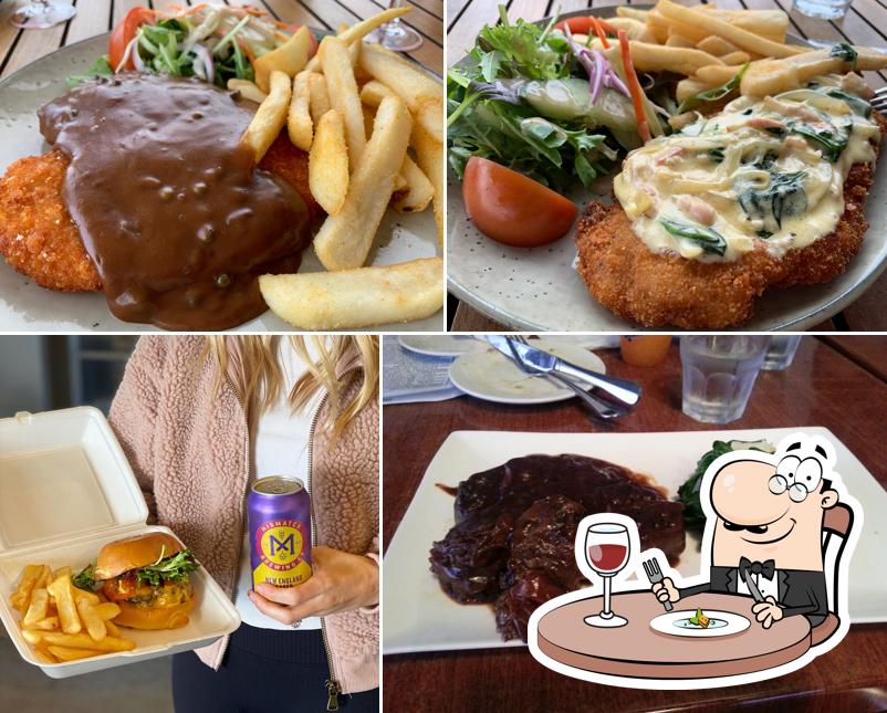 The Birkenhead Tavern, Birkenhead - Restaurant menu, prices and reviews