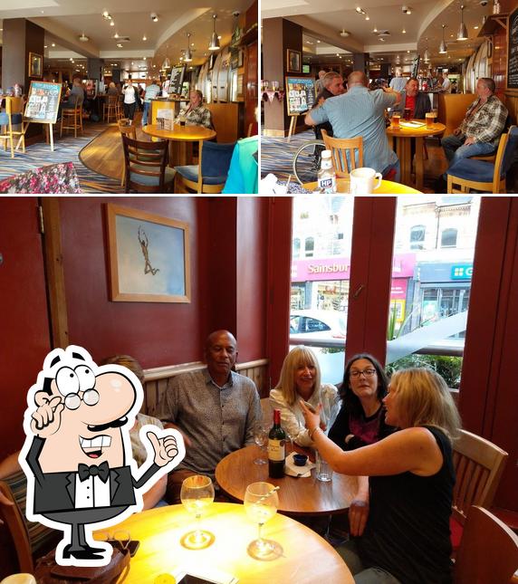 The Bears Head - JD Wetherspoon in Penarth - Restaurant reviews
