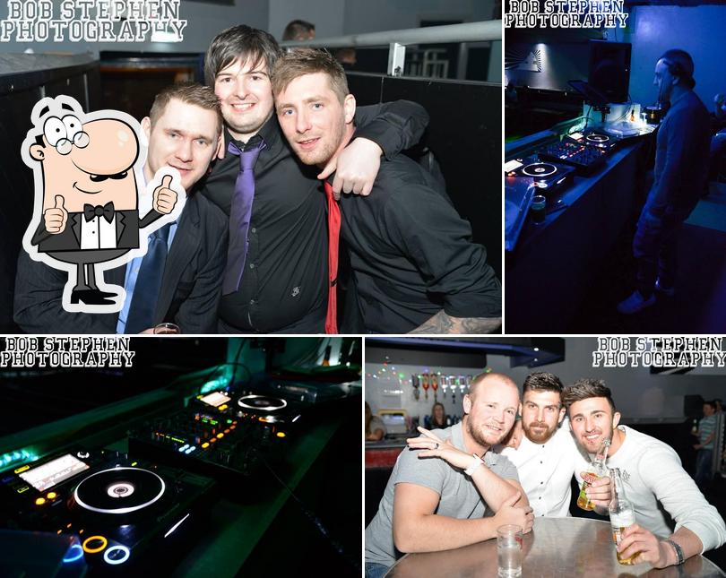 Deja Vu Dance & Night Club, Peterhead - Restaurant menu, prices and reviews