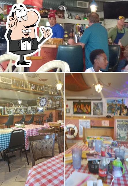 Random Lake Pizzeria, Random Lake - Restaurant menu, prices and reviews