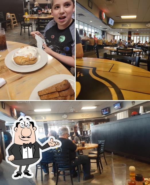 76 Diner in Byron Center - Restaurant reviews