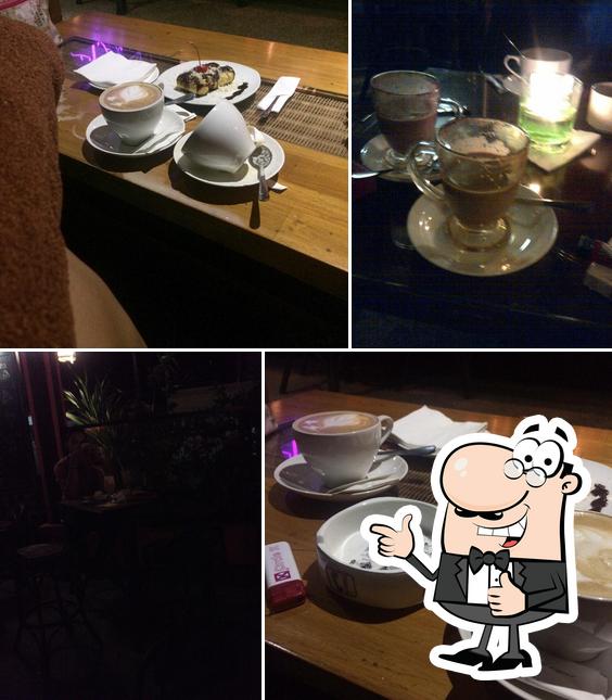 Alang-Alang Snack & Coffee cafe, Malang - Restaurant reviews