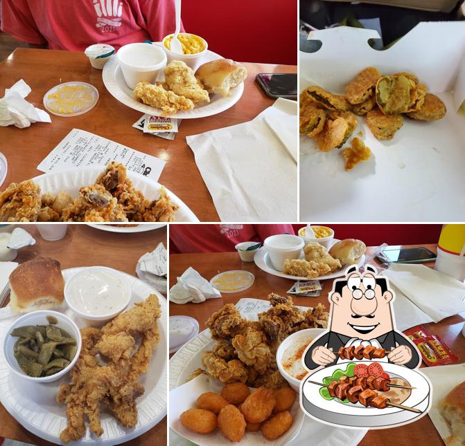 Chicken Express, 2211 TX-36 in Sealy - Restaurant reviews