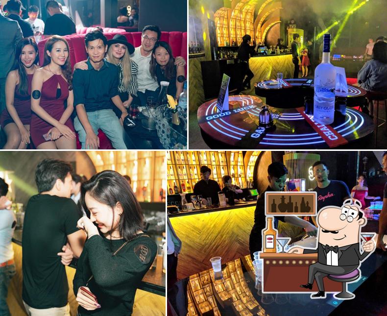 Club Nine, Hong Kong - Restaurant reviews