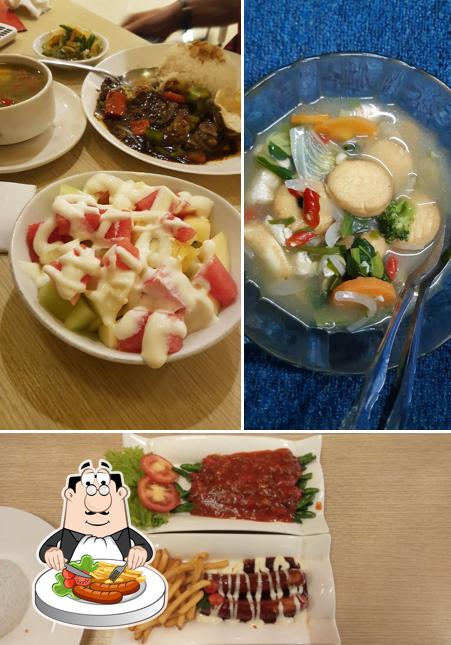 Hoya Bakery & Resto, Padang - Menú del restaurante, precios y reseñas