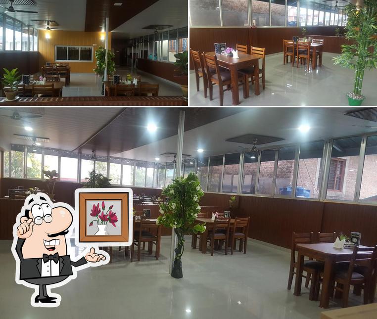 Green Food Café, Chaugan - Restaurant reviews