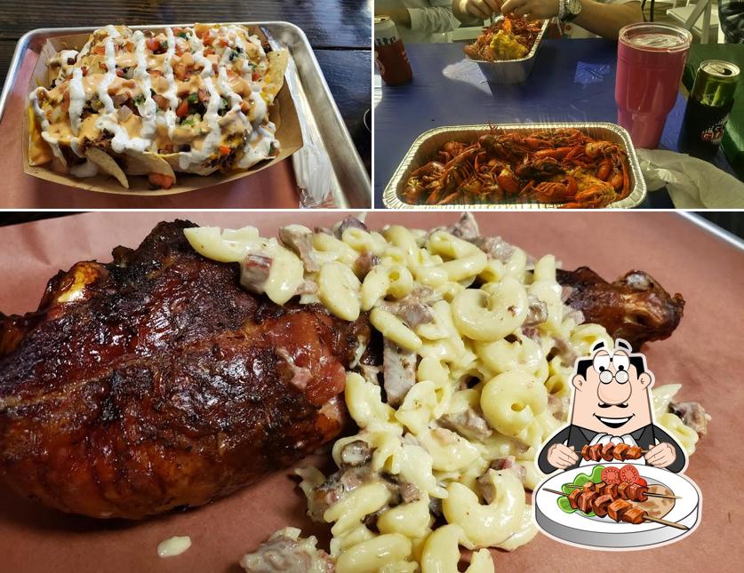 Kenjo's BBQ in Brazoria - Restaurant menu and reviews