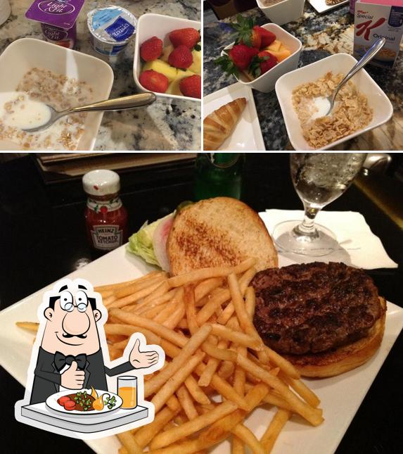 Lobby Lounge, 1335 6th Ave in West New York - Restaurant menu and reviews