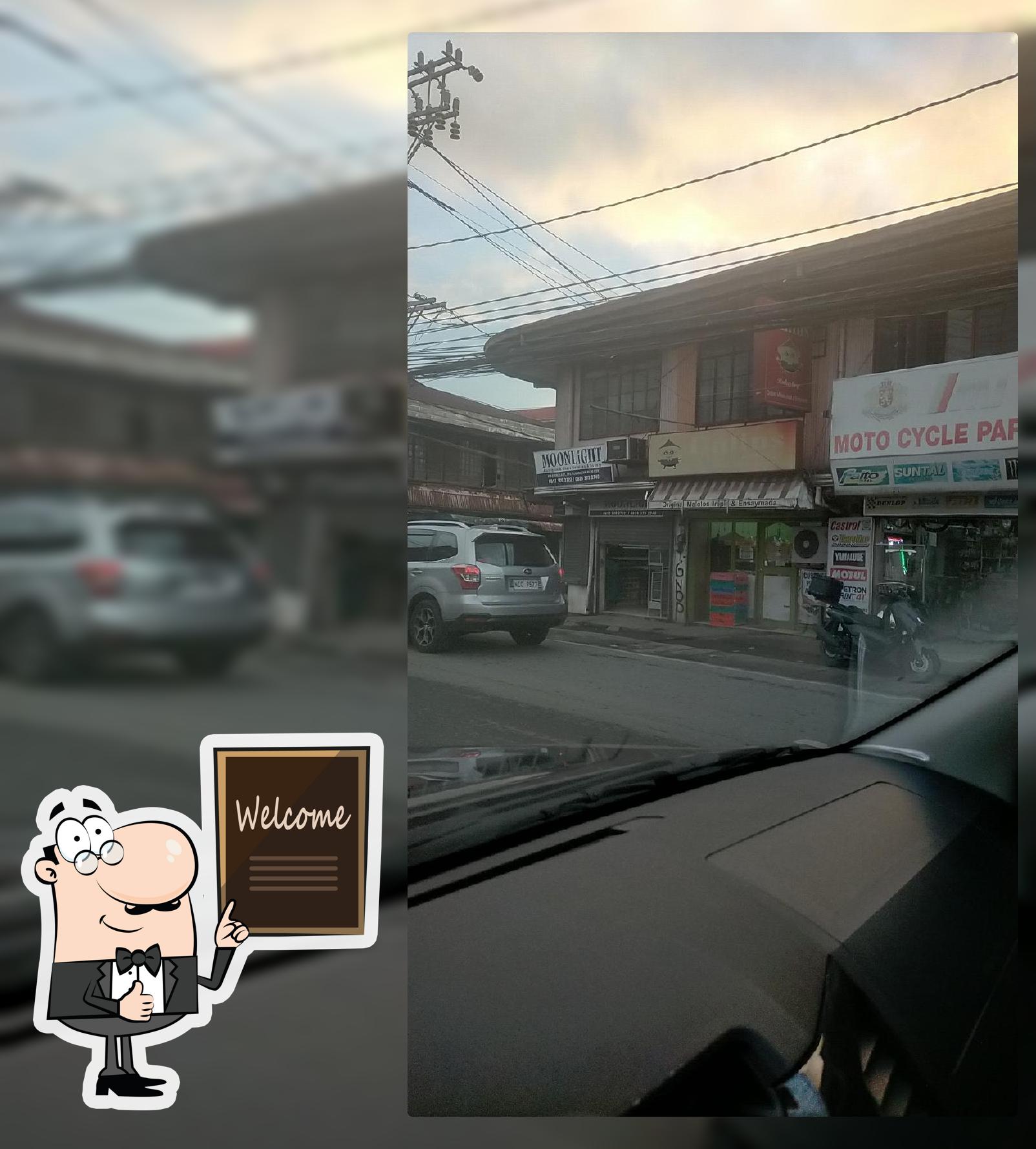 Enlins Bakery Shop Original Malolos Inipit & Ensaymada, Malolos ...