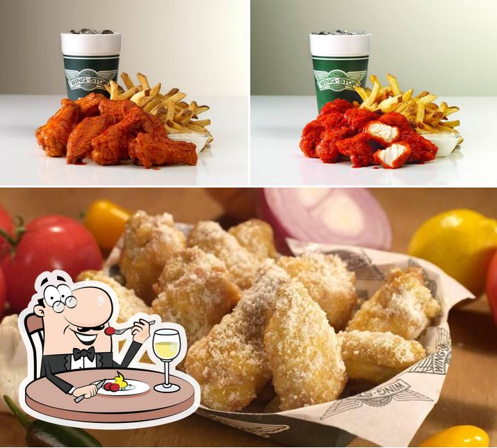 Wingstop, 419 E Pioneer Pkwy in Grand Prairie - Restaurant menu and reviews