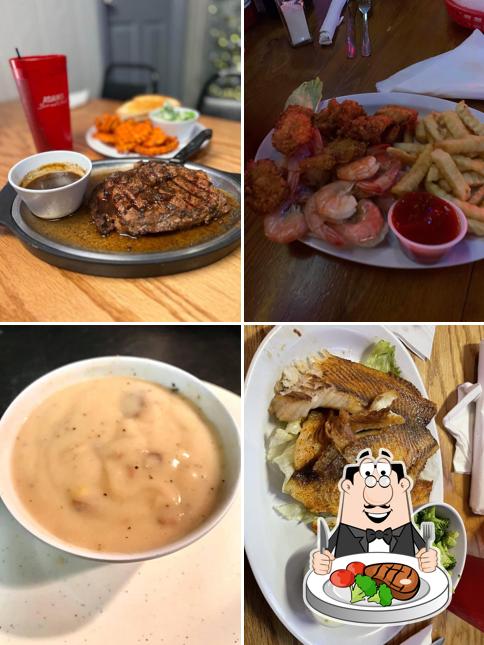 Adams Bar & Grill, Saint Joseph - Restaurant menu, prices and reviews