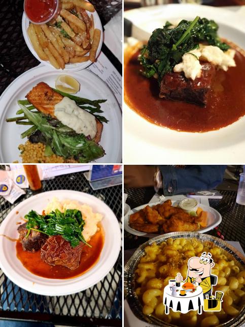 Harlem Tavern, 2153 Frederick Douglass Blvd in New York City ...