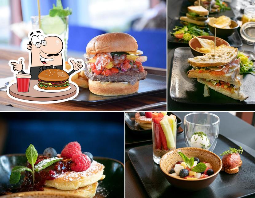 Lucy Bar im Belvedere 21, Vienna - Restaurant reviews
