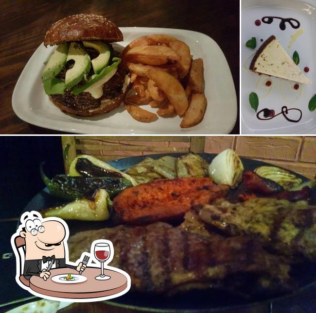 Zodiac Restaurant & Bar, Celaya - Restaurant reviews