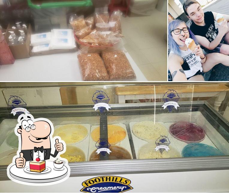 Gojo Takeout & Bakery Ltd in Calgary - Restaurant menu and reviews
