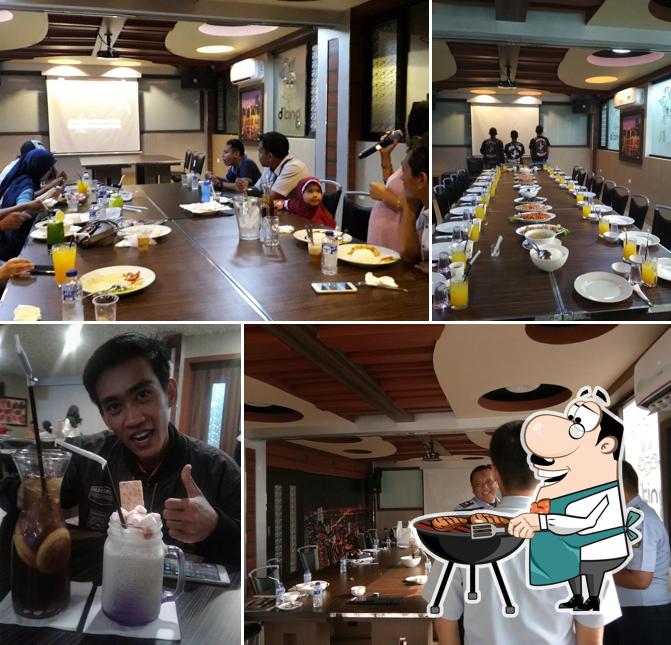 D'King Cafe & Resto, Subang - Restaurant reviews