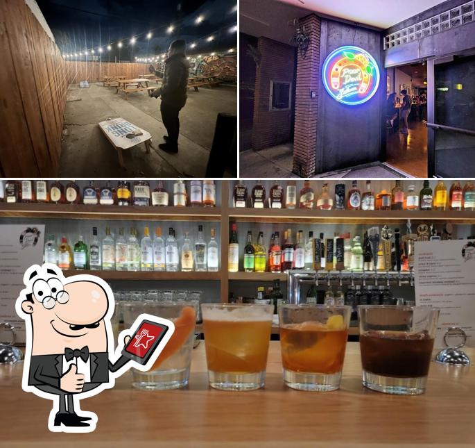 Poor Devil Saloon in Reno - Restaurant reviews