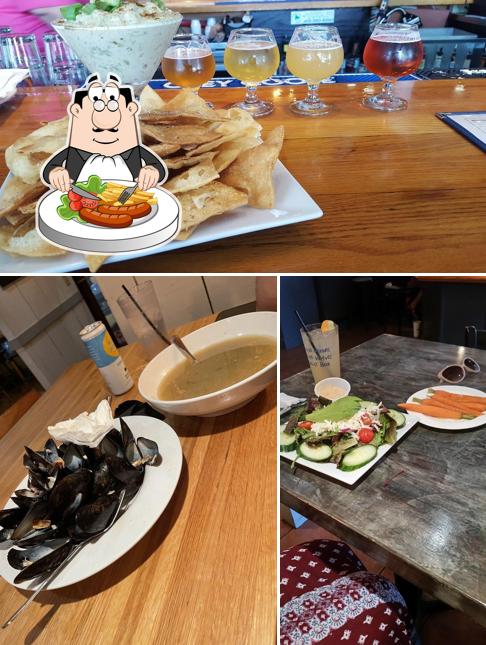 Rehoboth Ale House Downtown in Rehoboth Beach - Restaurant menu and reviews