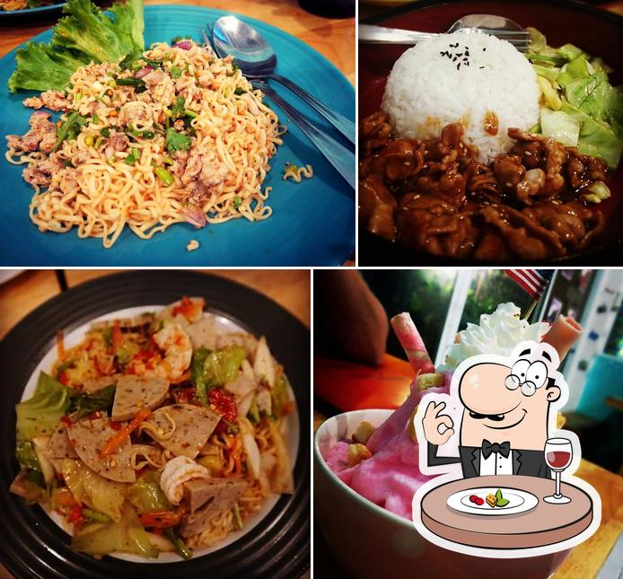 Infinite Milk อินฟินิท มิลค์ restaurant, Nakhon Sawan, ช.75/42 ซอยวิไล ...