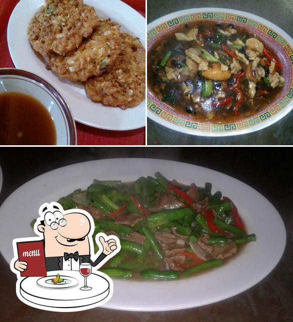 Rm.Metro chinese food & Seafood restaurant, Bandung, Jl. Ciwastra No ...