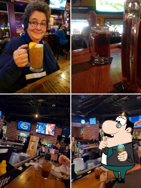 Tony's Trophy Room in Collierville - Restaurant menu and reviews