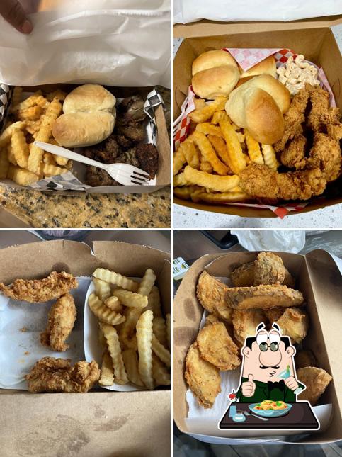Donahoo's Golden Chicken, Ontario - Restaurant menu, prices and reviews