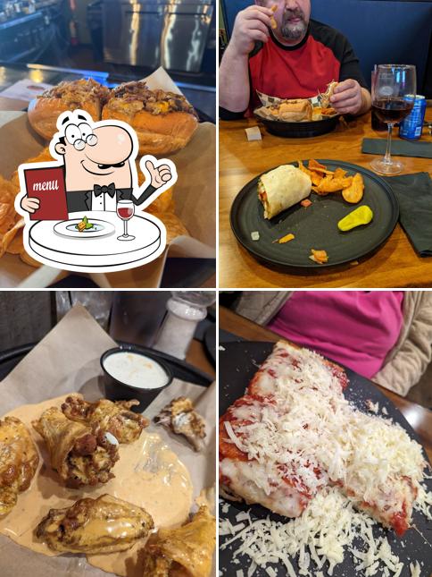 Best pizza restaurants in Monaca, spring 2024 - Restaurant Guru