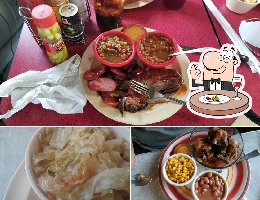 Shi Lee's Barbecue & Soul Food Cafe in Amarillo - Restaurant menu and ...
