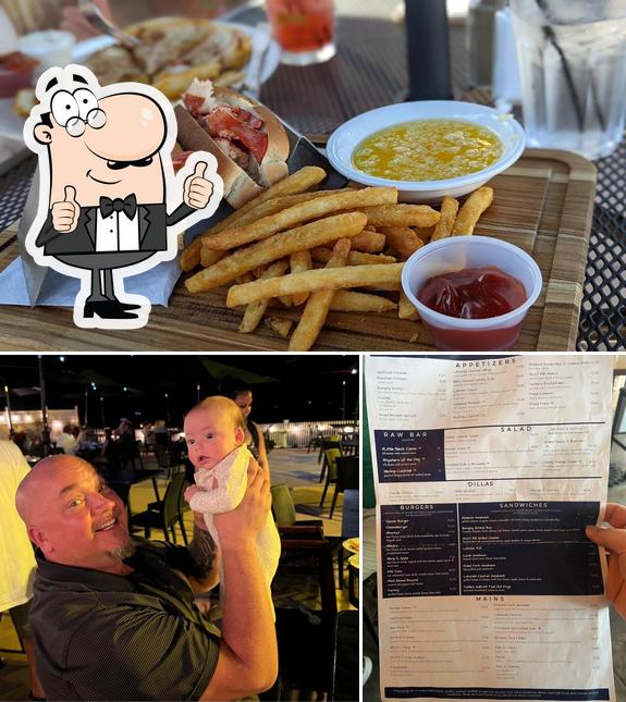 Lakeside Bar & Grill, East Hampton - Restaurant menu, prices and reviews