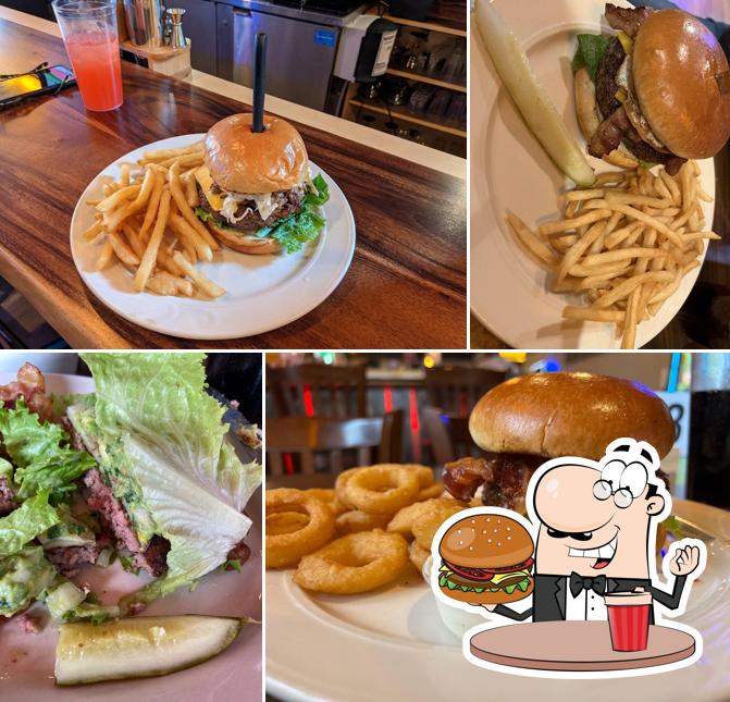 Pop's Burger & Pizza House in Sheboygan - Restaurant menu and reviews