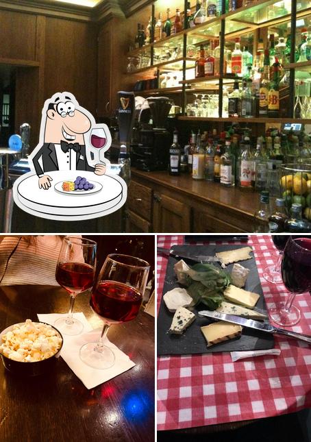 Navy Pub, Paris - Restaurant reviews