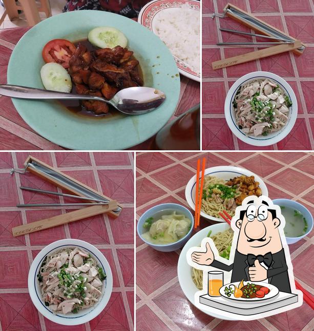 Bakmi AFU Pek Cham Kee restaurant, Central Jakarta - Restaurant menu ...