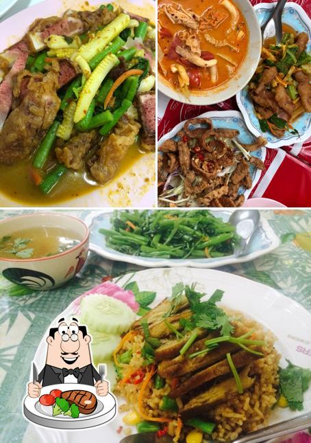 Nian Yuen restaurant, Phuket - Restaurant reviews