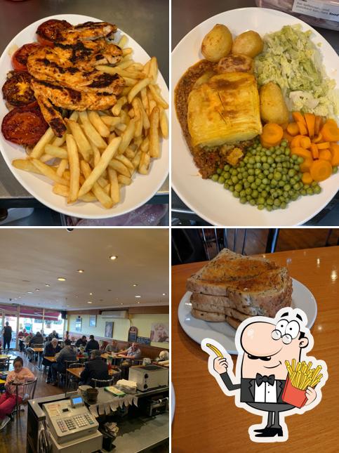 Tasty Cafe, Tasty Cafe, Station Parade, 4 Victoria Rd in Romford ...
