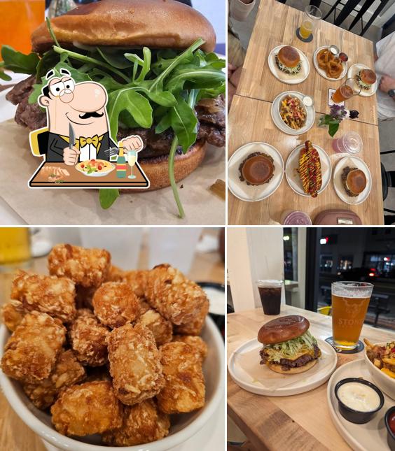 Cosmos Burger in Oceanside - Restaurant menu and reviews