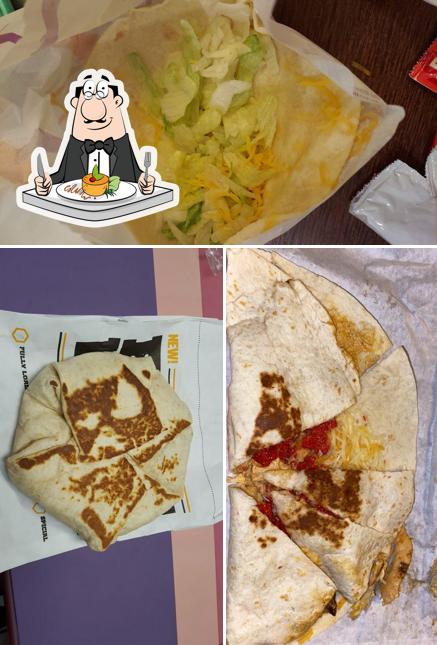 Taco Bell, 3034 Ella Blvd in Houston - Restaurant menu and reviews