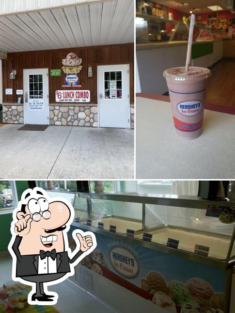Colby's Ice Cream & Bake Shop, Rush - Restaurant menu, prices and reviews