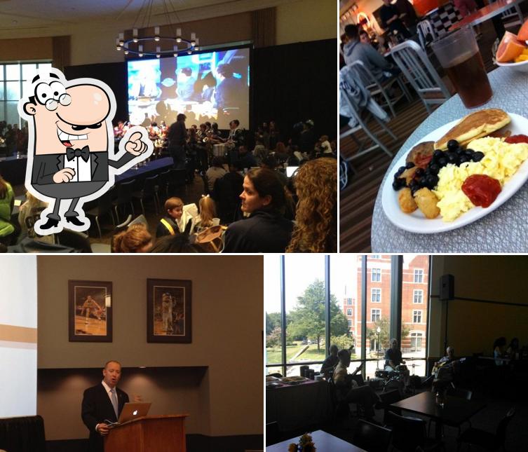 Leo J. O'Donovan Dining Hall in Washington - Restaurant reviews