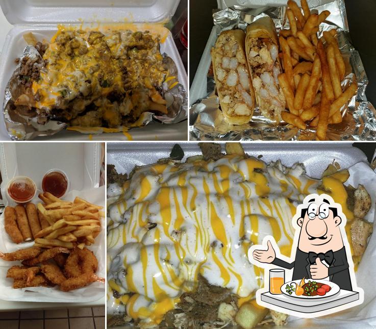 Muncheez, 12306 Buckeye Rd in Cleveland - Restaurant menu and reviews