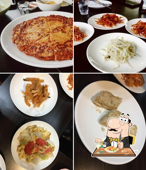 Pyongyang Arirang Restaurant, Bangkok, 482 On Nut 8 Alley - Opiniones ...