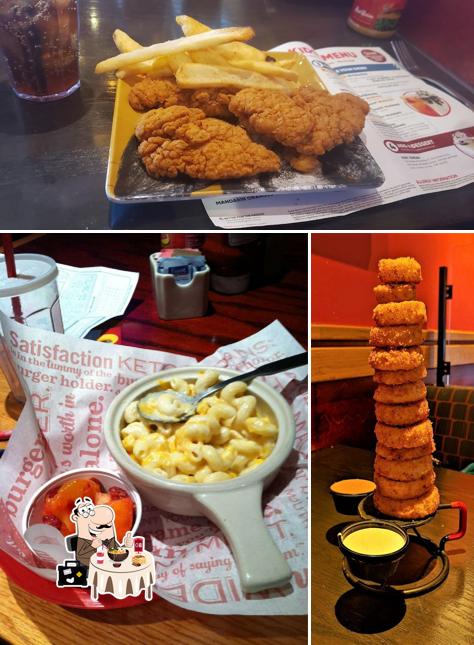 Red Robin Gourmet Burgers and Brews, 1088 Nimmo Pkwy in Virginia Beach ...