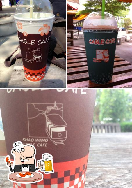 Khao Wang Cable Café, Thongchai