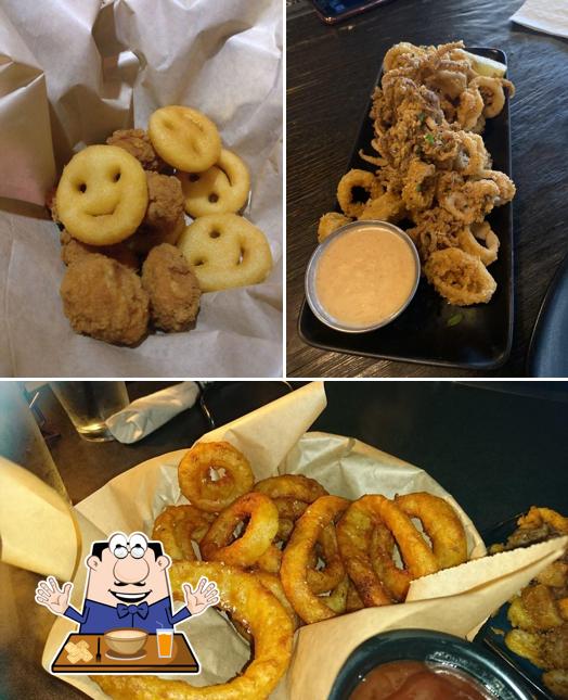 The Rock Wood Fired Pizza, Renton - Restaurant menu, prices and reviews