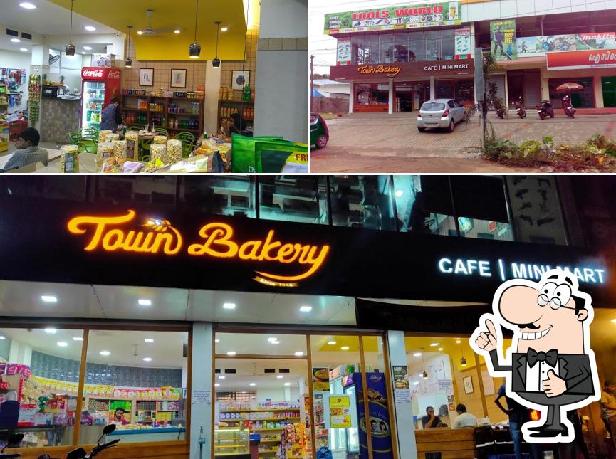 Town Bakery, Mundakayam, Paingana - Restaurant reviews