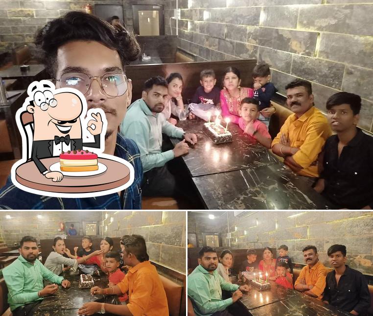 AFZAL MAO RESTAURANT, CHEMBUR, Mumbai - Restaurant menu, prices and reviews